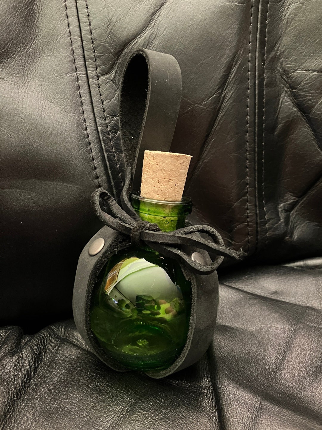 Small Round Leather Potion Holder - Etsy