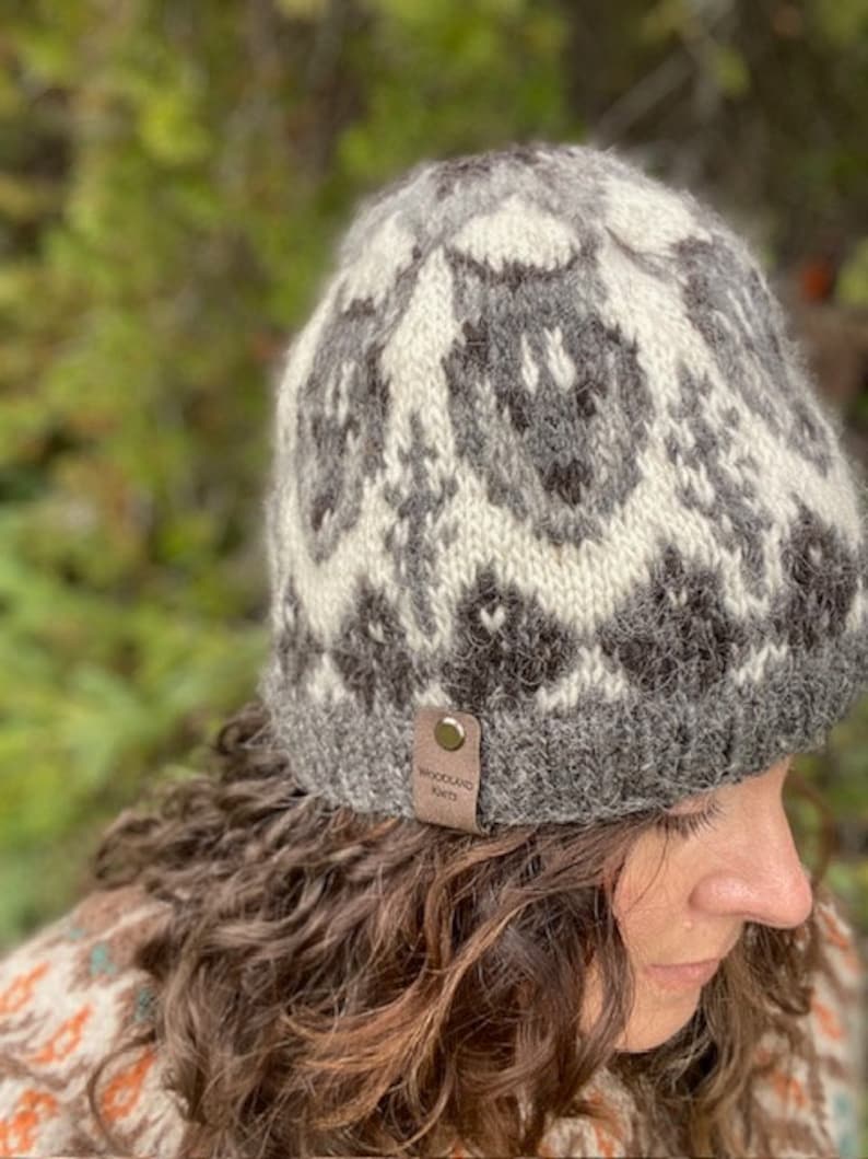 Weylan Wolf Hat Knitting Pattern - Etsy