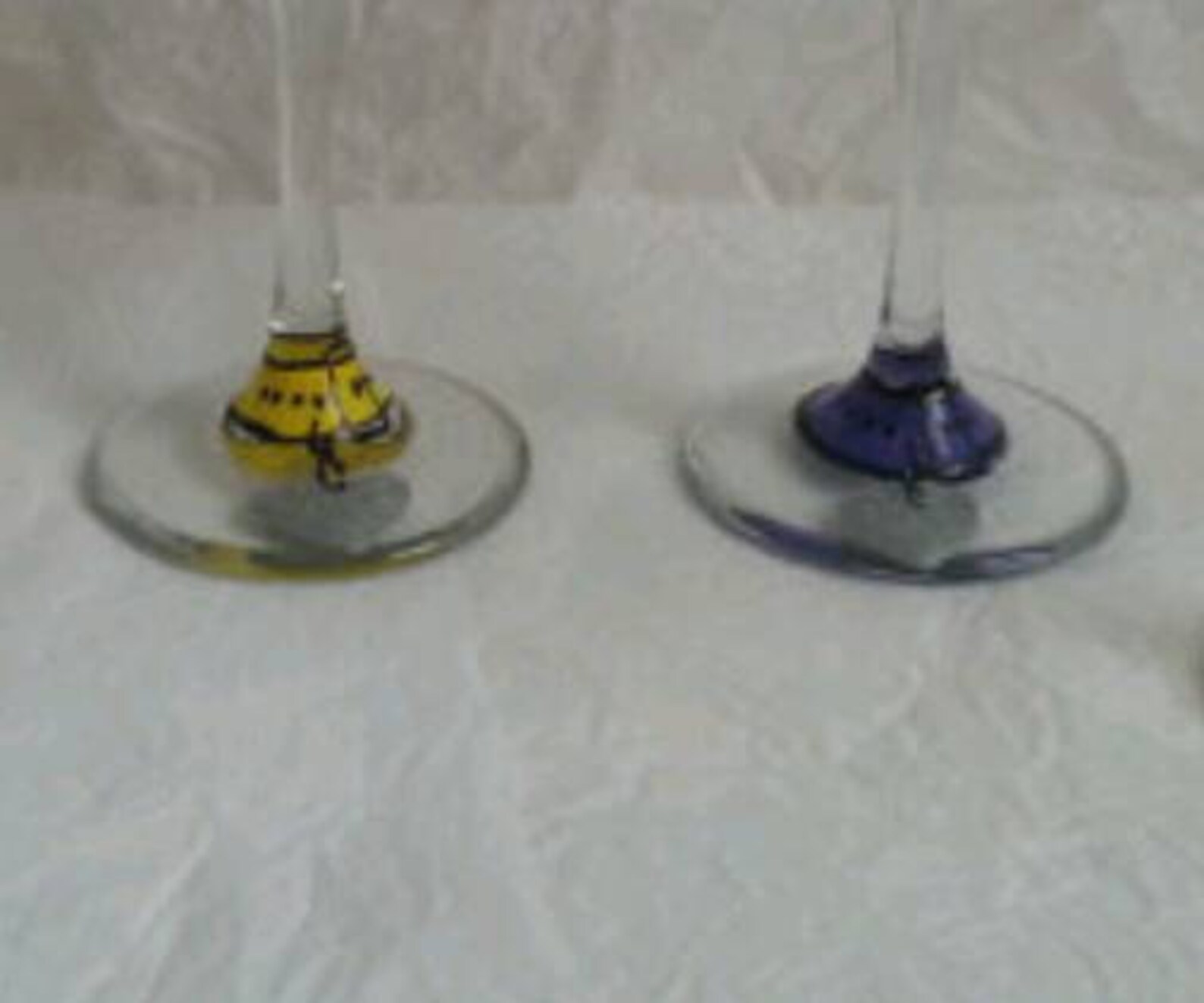 Painted Wine Glass Puppy Print Wine Glass, Dog Glass Animal Print Paw ...