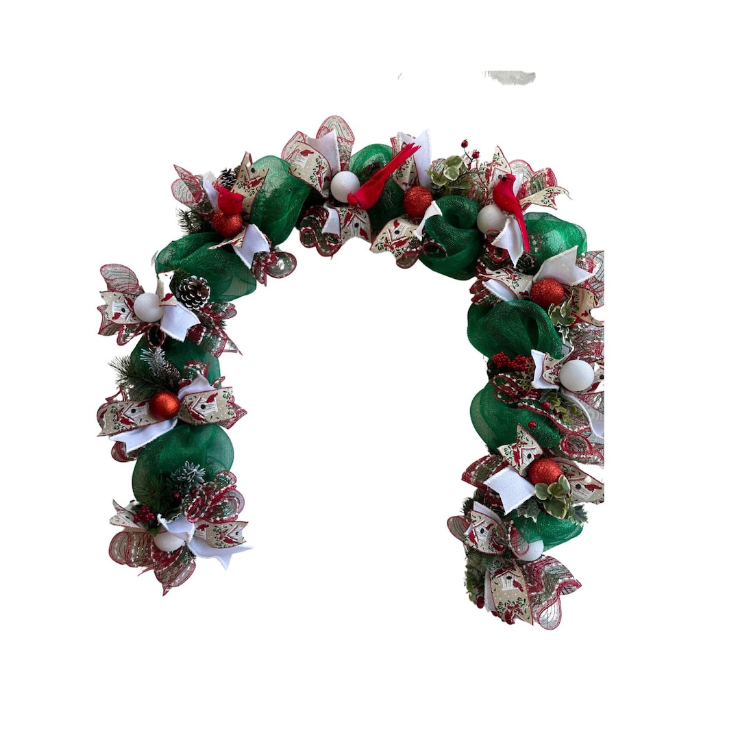Decorated Christmas Garland, Christmas Cardinals and Ornaments Garland ...