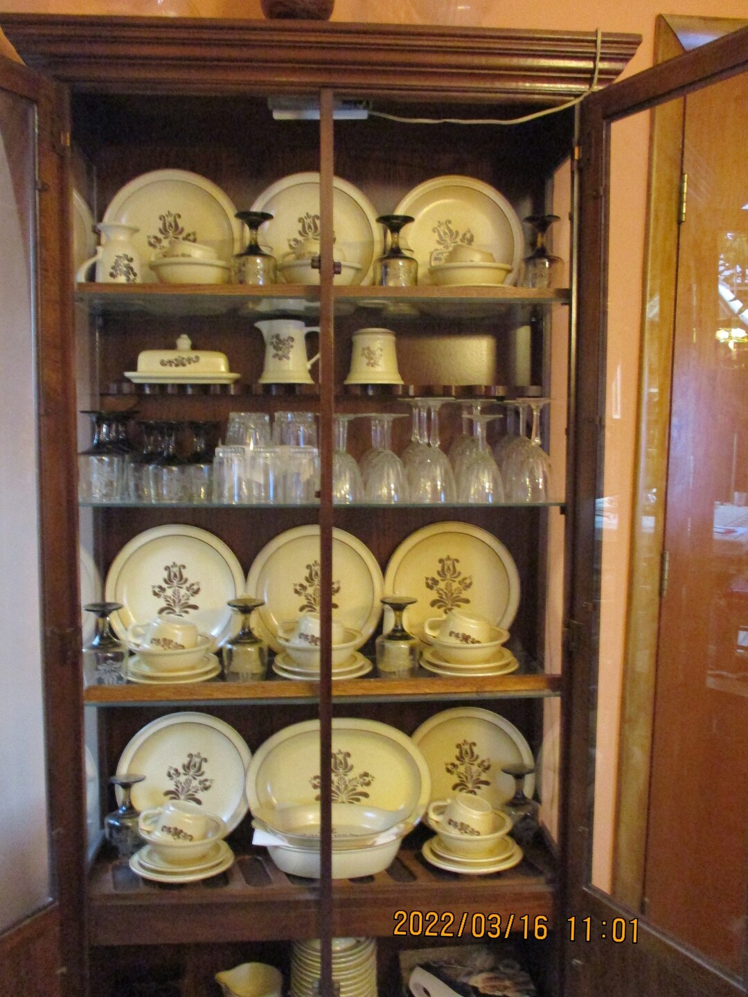 Pfaltzgraff Village 5 Piece Setting Service for 4 Dinnerware ...