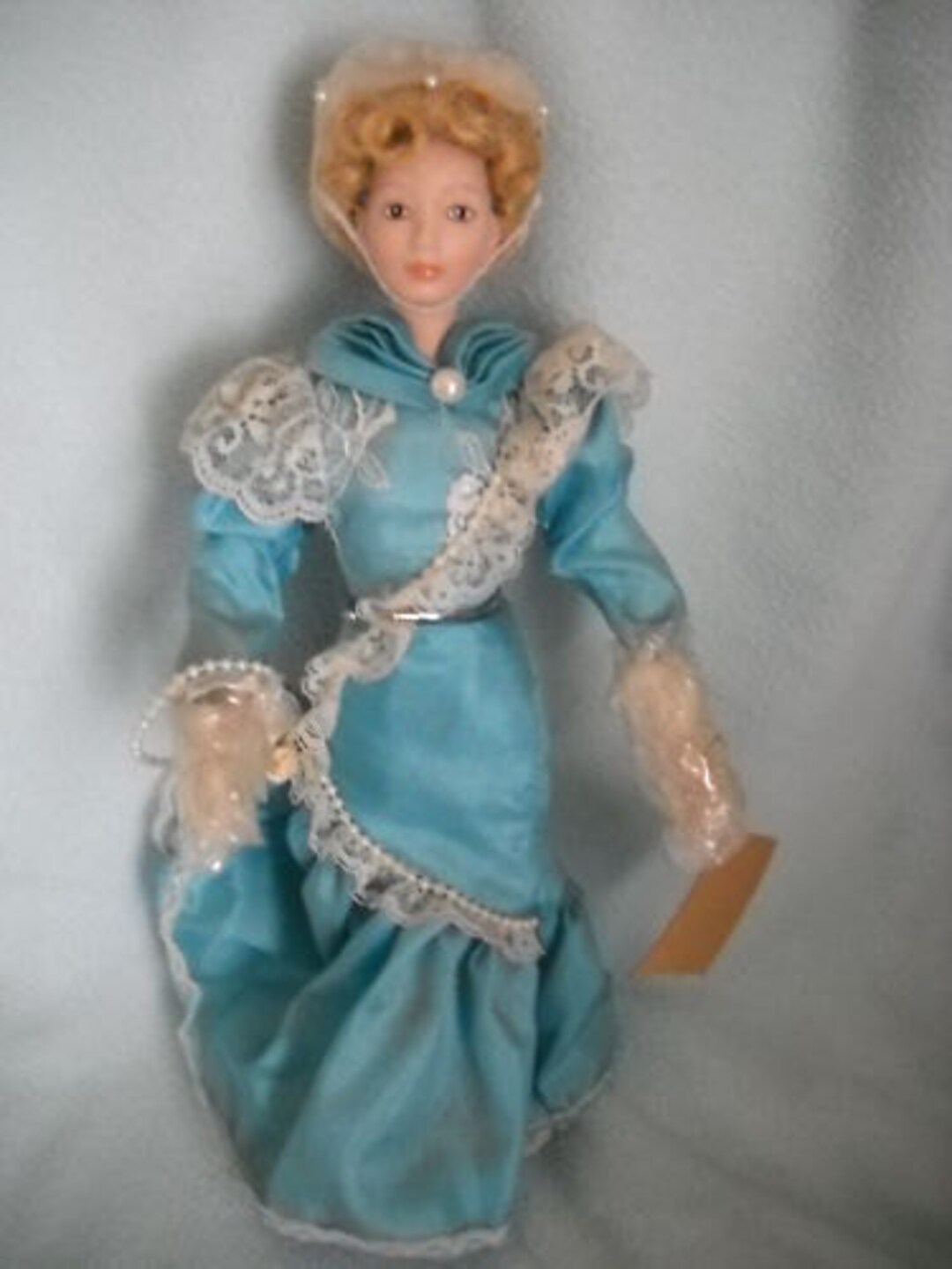 Hazel 11" Porcelain Blond Victorian Small-scale Doll in Aqua Drop Waist ...