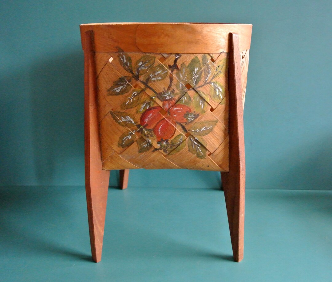 Larger Swedish Vintage 1980s Well Handpainted Handplaited Natural ...