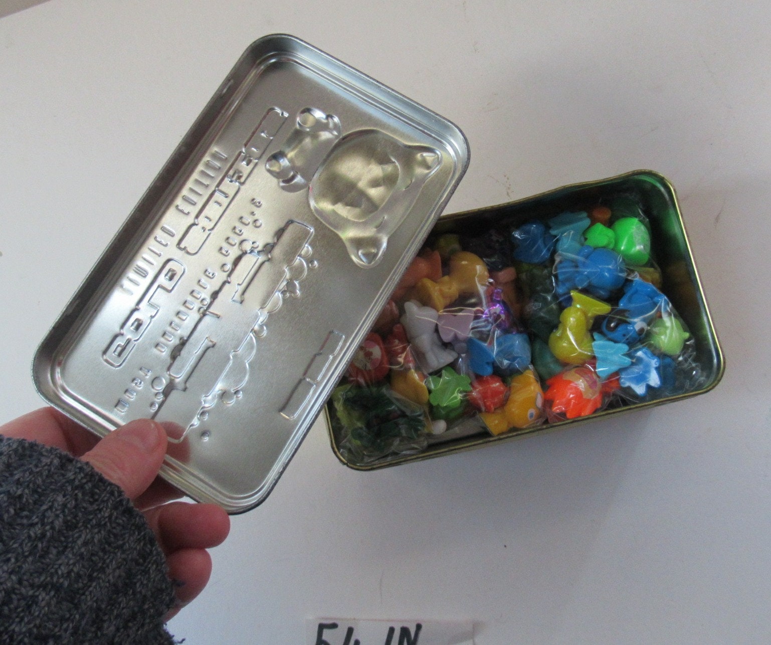 Rare JAPANESE Gogos Vintage Gold Tin With 54 Random Little - Etsy UK