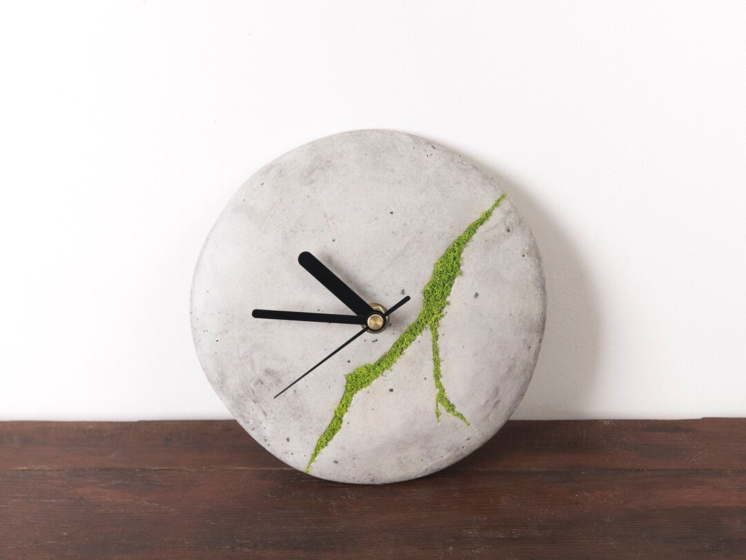 Contemporary Concrete Wall Clock With Nature-inspired Detailing - Etsy