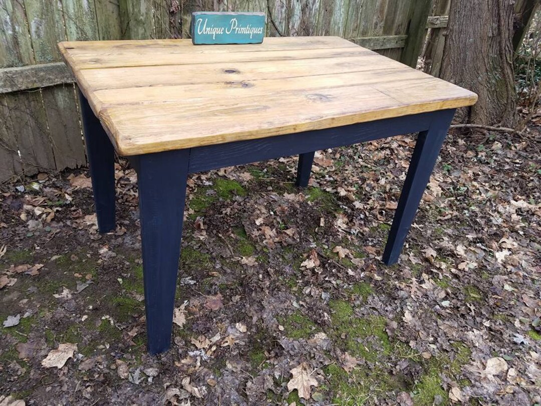 RUSTIC FARMHOUSE TABLE Farm House Distressed Burnt Golden Oak & Kettle ...