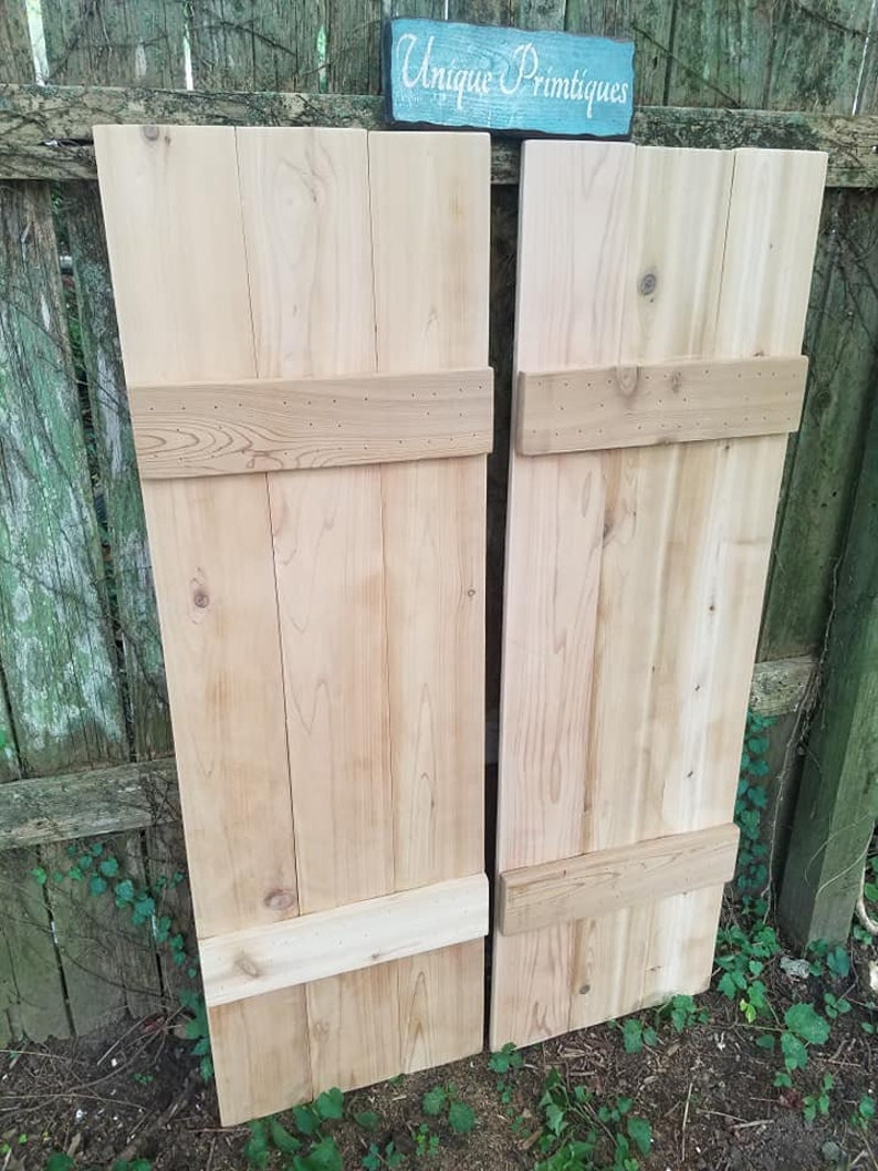RED CEDAR SHUTTERS Farmhouse Style Rustic Farm House Wood Mini - Etsy