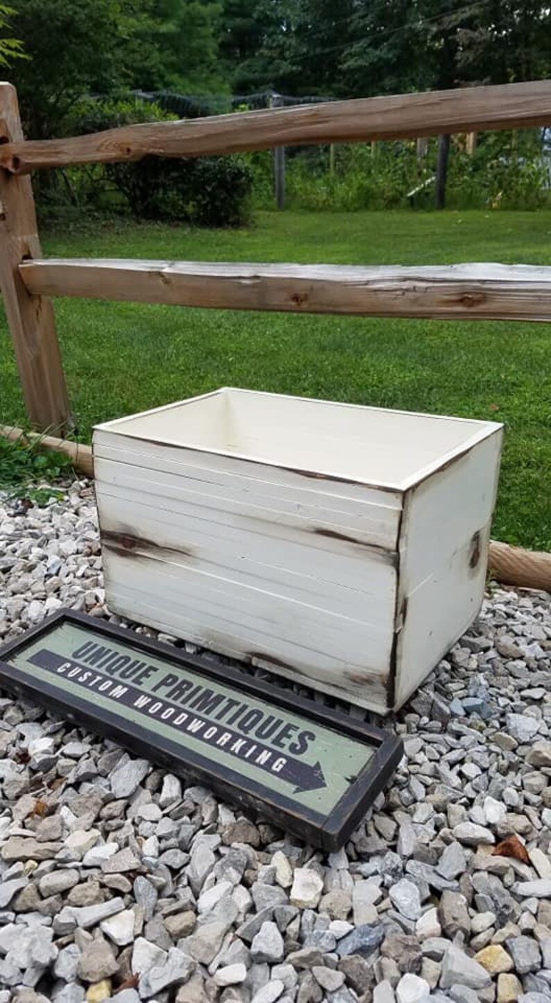 RUSTIC FARMHOUSE CRATES X2 Lot Box Bathroom Kitchen Living - Etsy