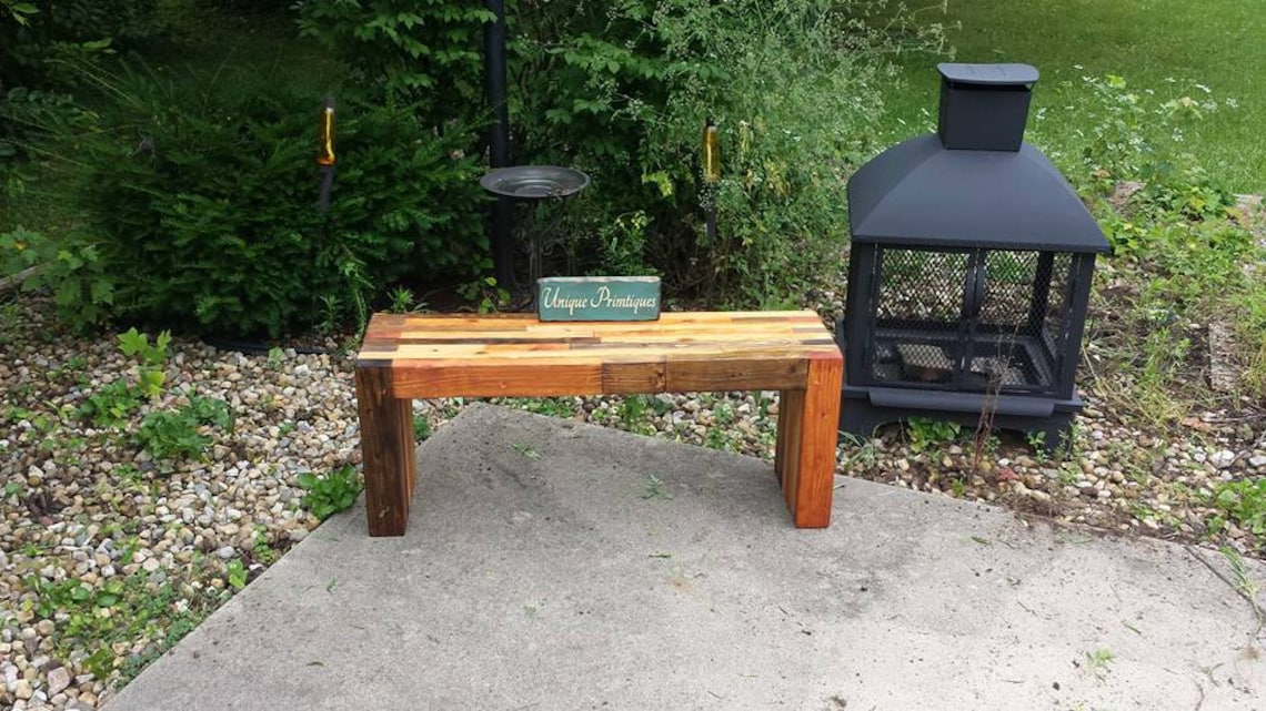 Reclaimed PALLET WOOD Rustic Bench by Unique Primtiques Salvaged Pine ...