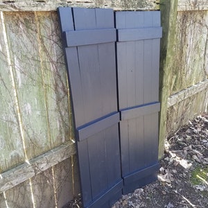 Rustic Wood Shutters Country Barn Display Indoor Outdoor Primitive ...