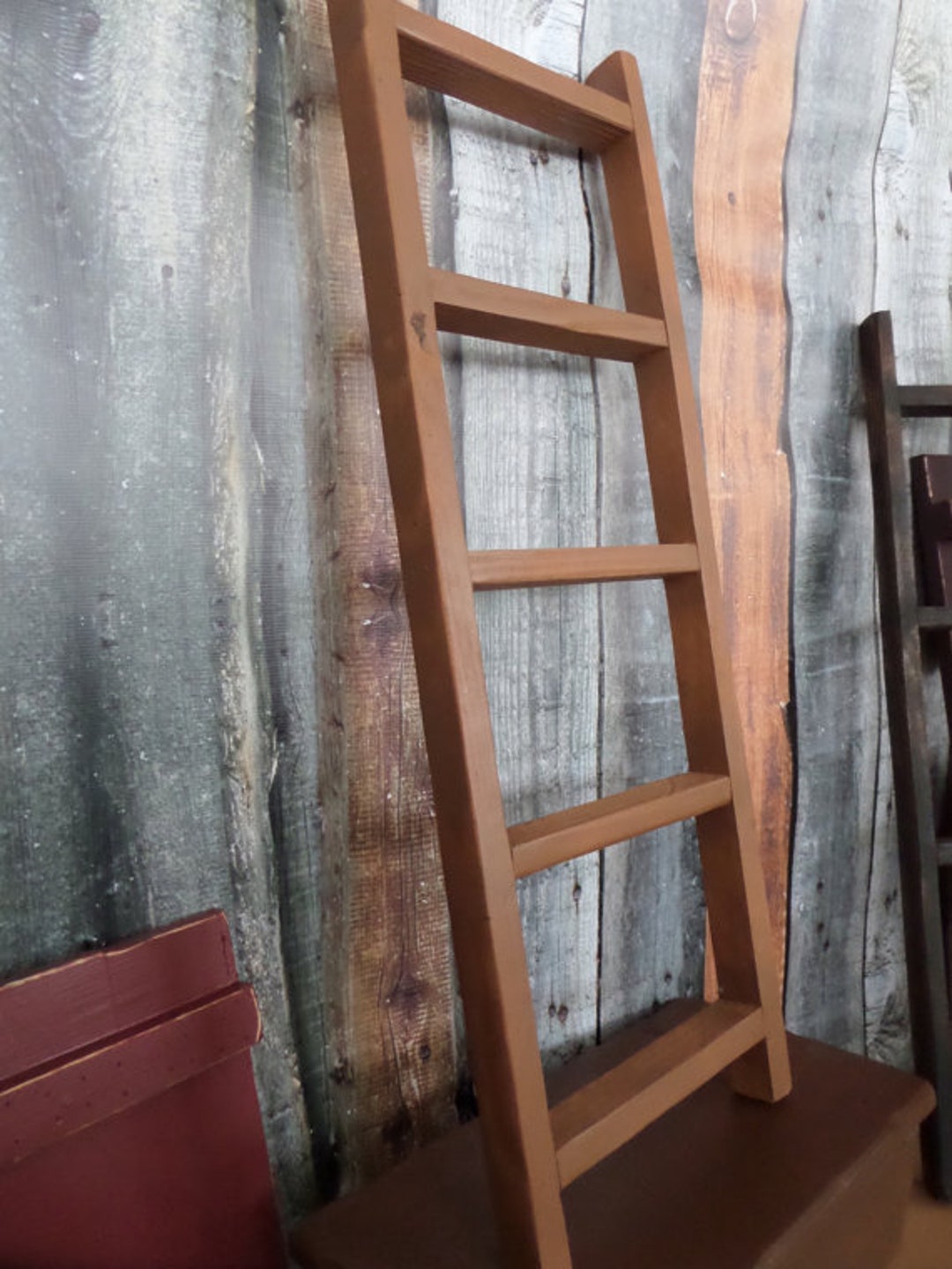RUSTIC WOOD LADDER Primitive Reclaimed Home Decor Jewelry Display Tie ...