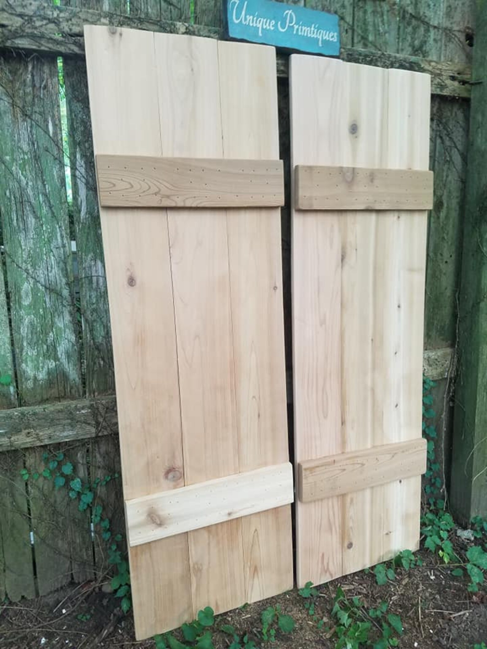 RED CEDAR SHUTTERS Farmhouse Style Rustic Farm House Wood Mini - Etsy