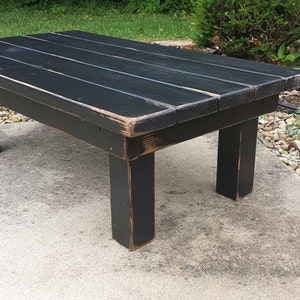 FARMHOUSE COFFEE TABLE Rustic Farm House Distressed Kettle Black ...