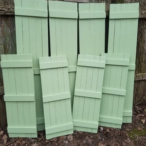 Rustic Wood Shutters Country Barn Display Indoor Outdoor Primitive ...