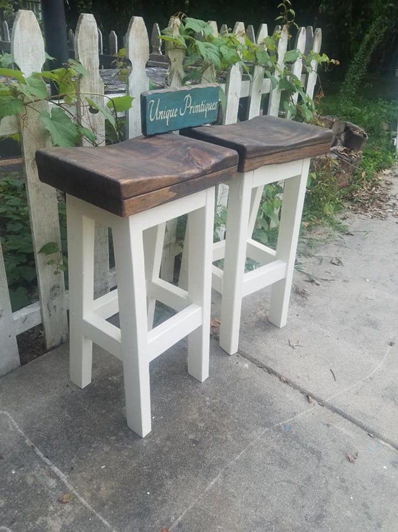 FARMHOUSE BAR STOOLS Lot of Four Rustic Farm House Kitchen - Etsy