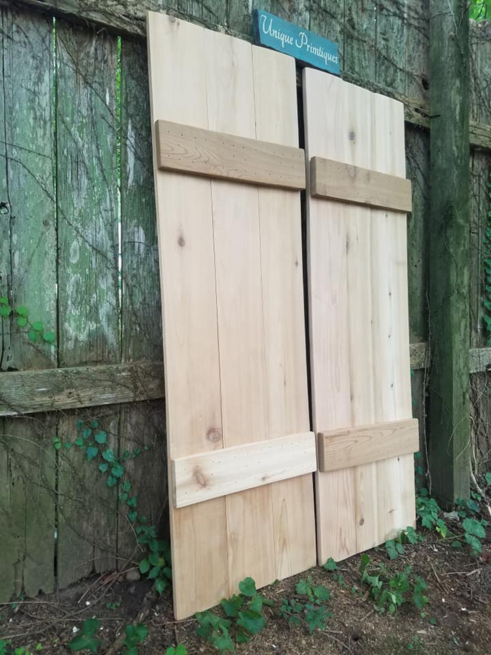 RED CEDAR SHUTTERS Farmhouse Style Rustic Farm House Wood Mini - Etsy