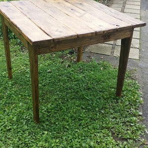 RUSTIC FARMHOUSE TABLE Cabin Cottage Distressed Primitive 48" X 48 ...