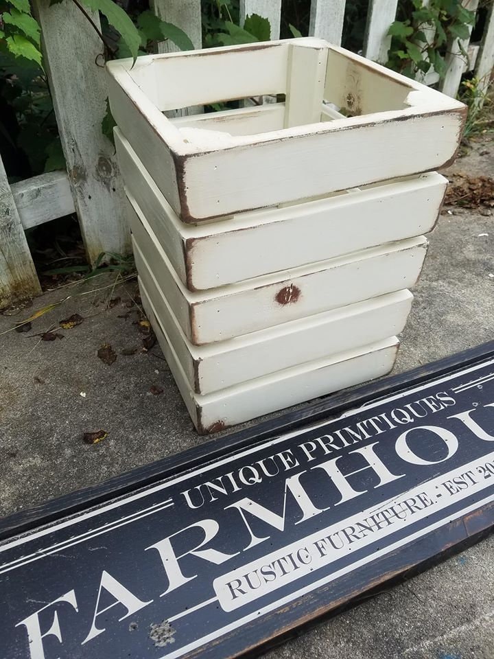 RUSTIC FARMHOUSE CRATE Farm House Reclaimed Salvaged Wood | Etsy