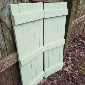 Rustic Wood Shutters Country Barn Display Indoor Outdoor Primitive ...