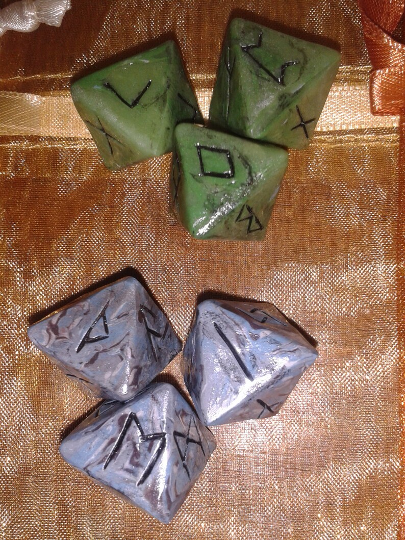 Elder Futhark Rune Dice 8 Sided set of 3 - Etsy