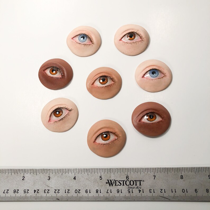 Brown Lover's Eye Pin Customizable Eye Badge Open | Etsy