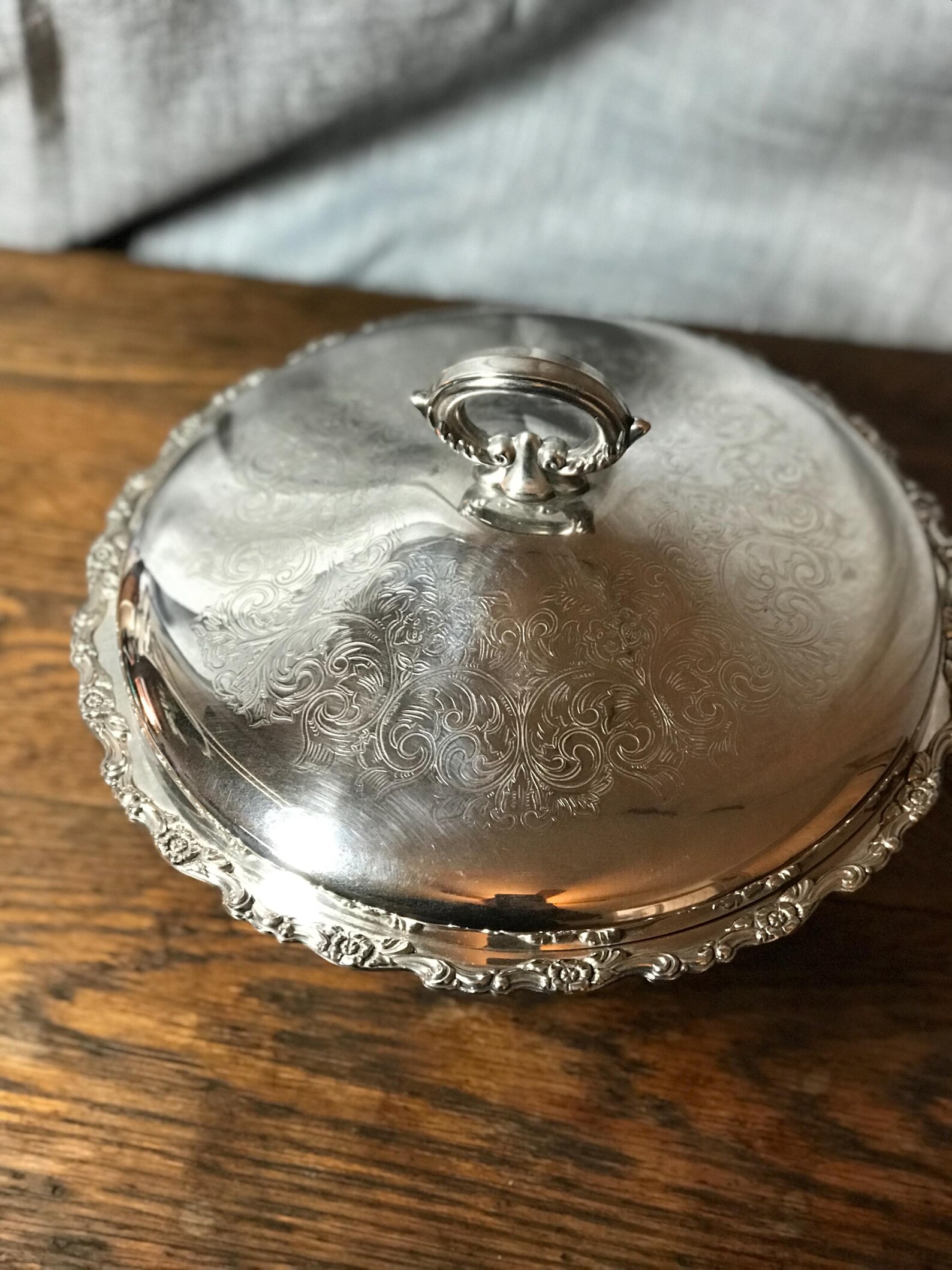Vintage Silver Plated Oneida USA Serving Bowl With Cloche - Etsy