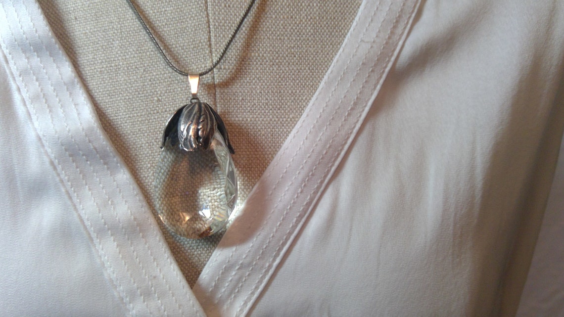Large Crystal Pendant Necklace - Etsy