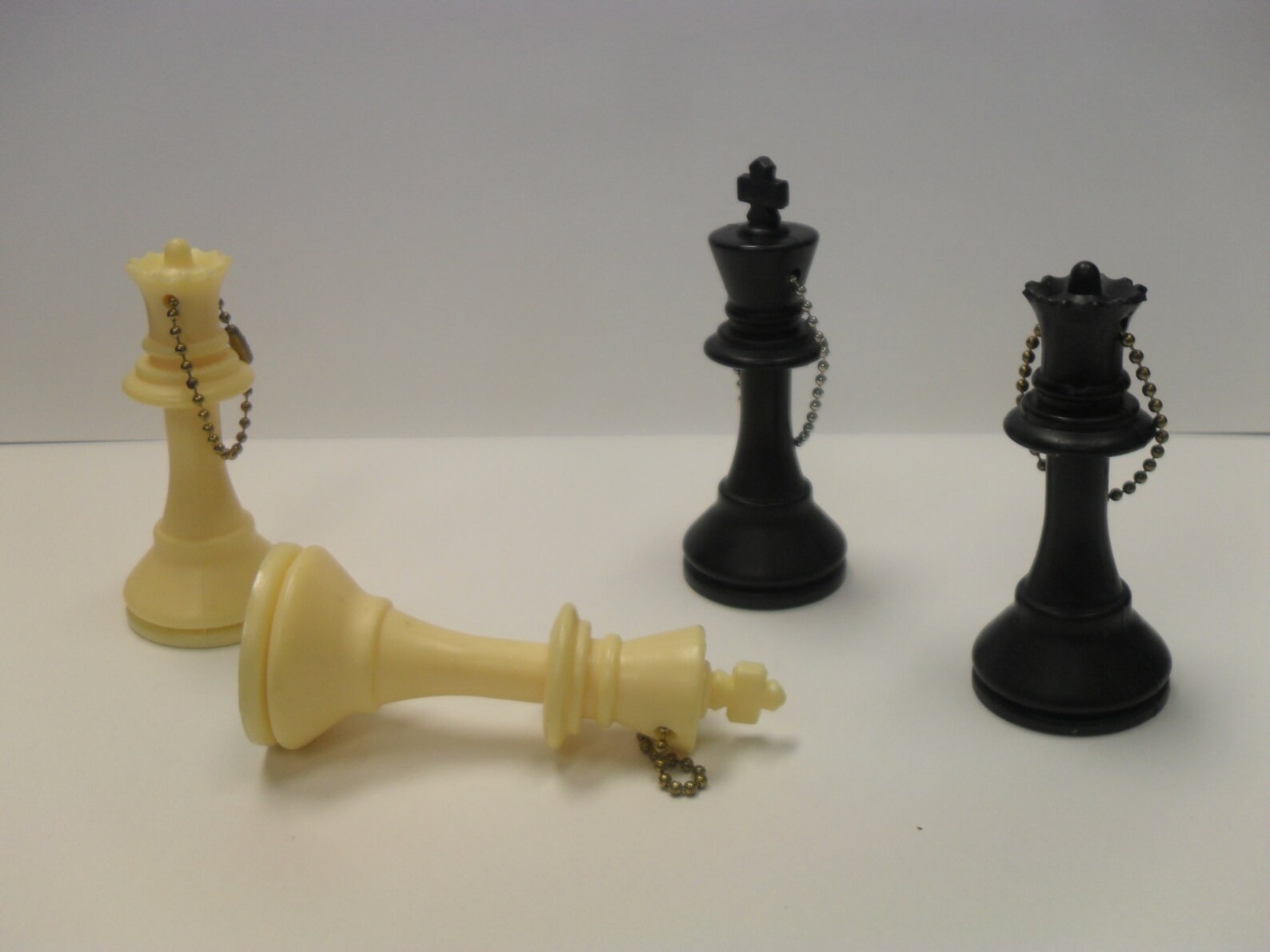 Black or White Pawn Chess Piece Keychain - Etsy