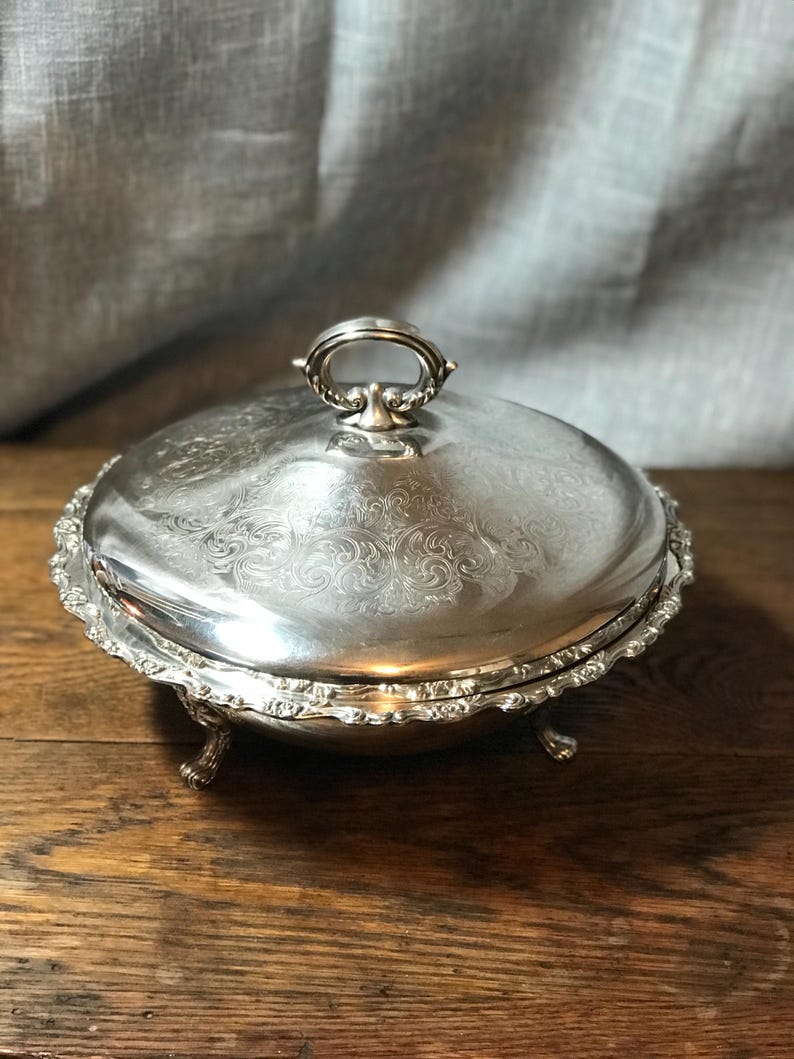 Vintage Silver Plated Oneida USA Serving Bowl With Cloche - Etsy
