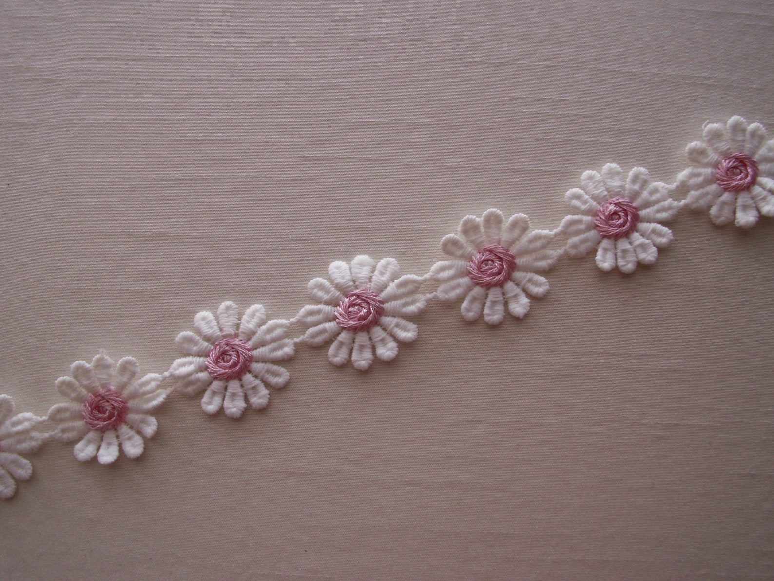 Daisy Flower Trim Pink and White Embroidered Lace Trim Daisy - Etsy
