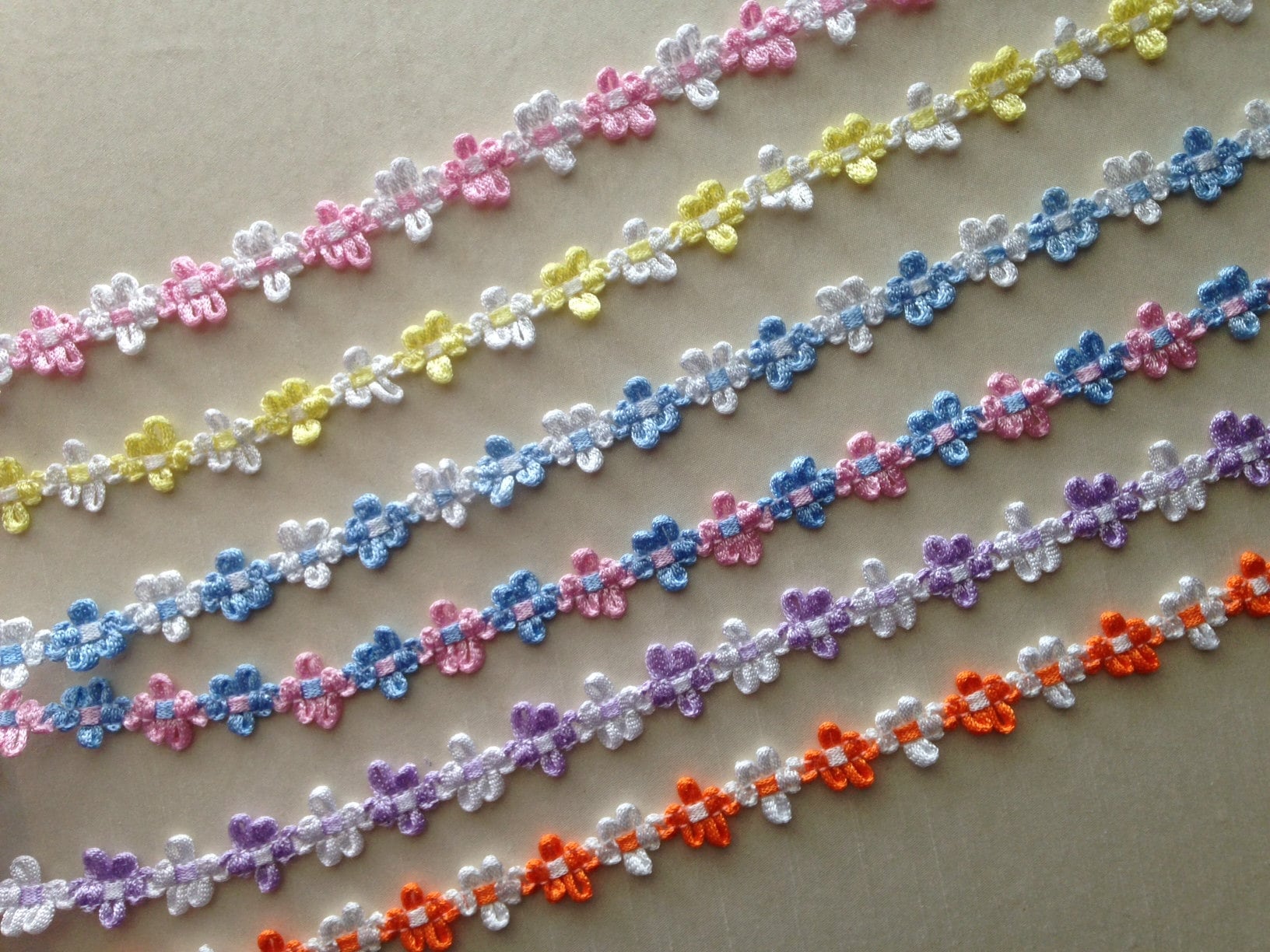 Rococo Ribbon Trim 3 YARDS Flower Braid Trim Daisy Flower | Etsy