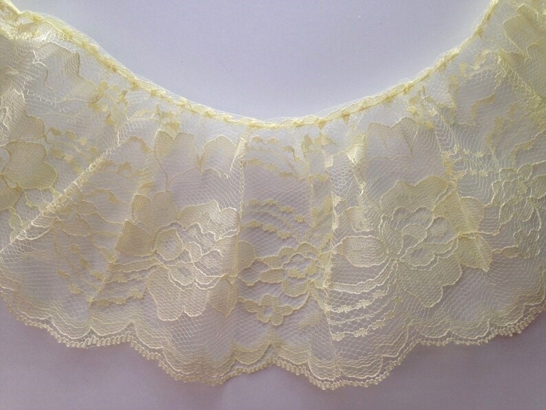Maize Yellow Ruffled Lace Trim, 4" Wide, Scalloped Edge Lace Trim for ...