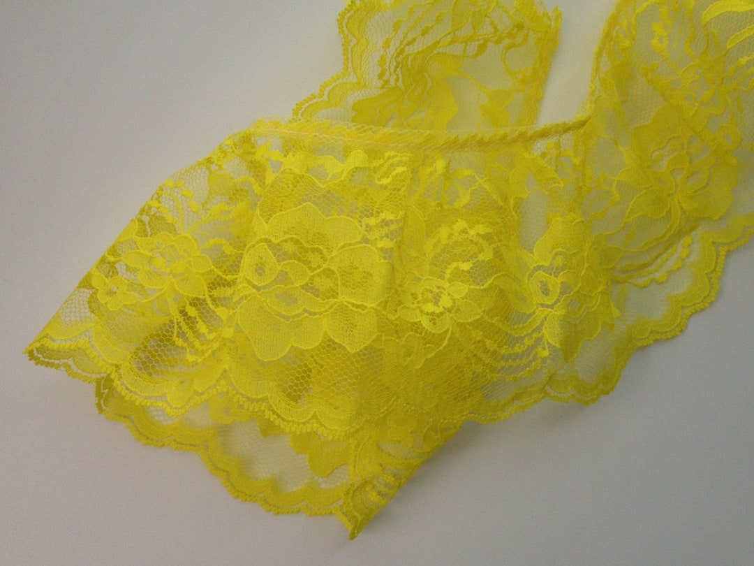 Bright Yellow Ruffled Lace Trim, Scalloped Edge, 4" Wide, Apparel ...