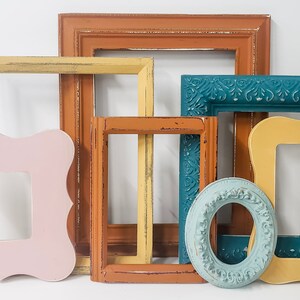 Light and Moody Picture Frames, Colorful Eclectic Style Gallery Wall ...