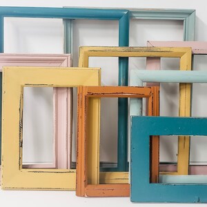 Light and Moody Picture Frames, Colorful Eclectic Style Gallery Wall ...