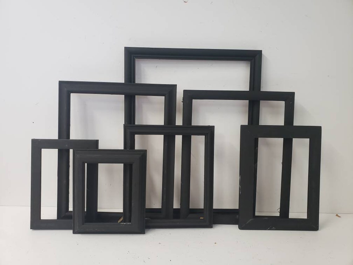 Black GALLERY WALL FRAME Set Modern Farmhouse Round Picture - Etsy