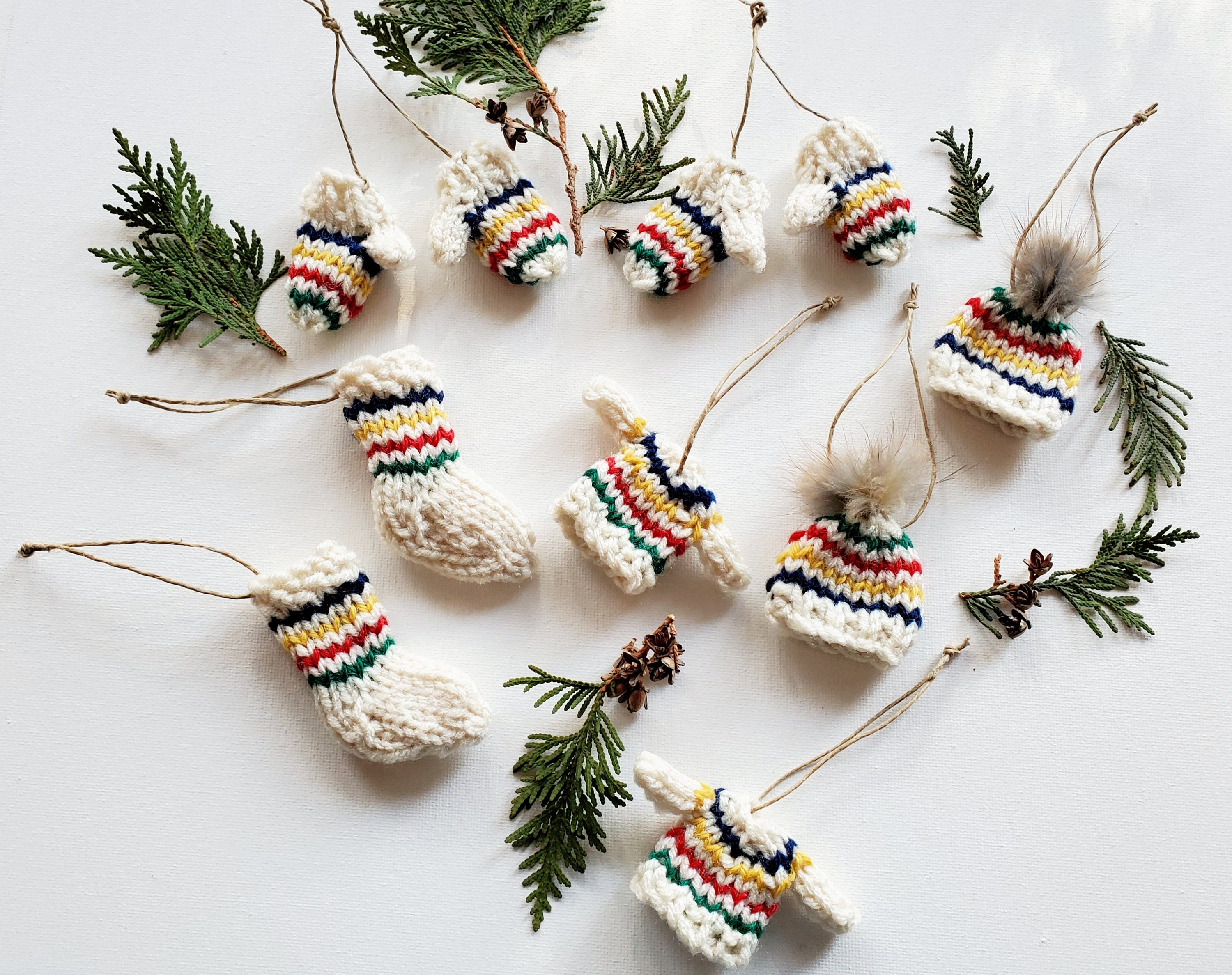 Set of 8 Mini knit white blue yellow green blue Canadiana | Etsy