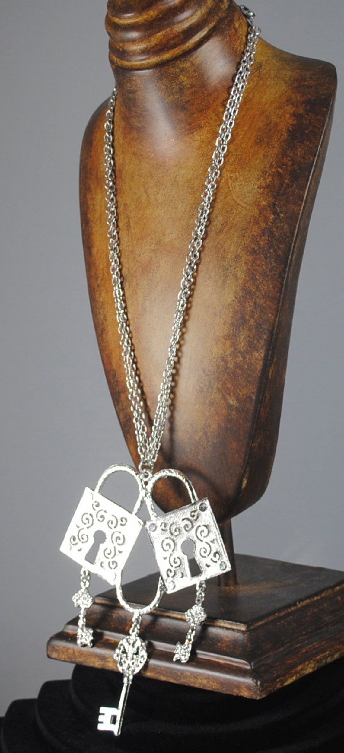 Vintage Lock and Key Necklace Pendant 1960s - Etsy