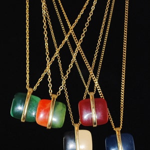 Vintage Mod Necklace Resin 1960s - Etsy