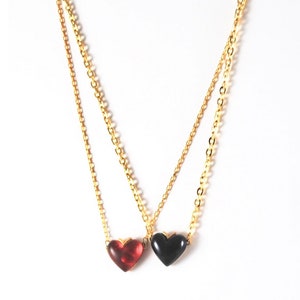 Heart Necklace Vintage Small Heart Pendant 1970s Resin Necklace - Etsy