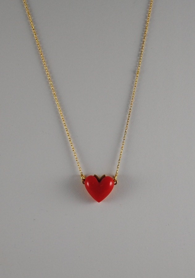 Heart Necklace Vintage Small Heart Pendant 1970s Resin | Etsy