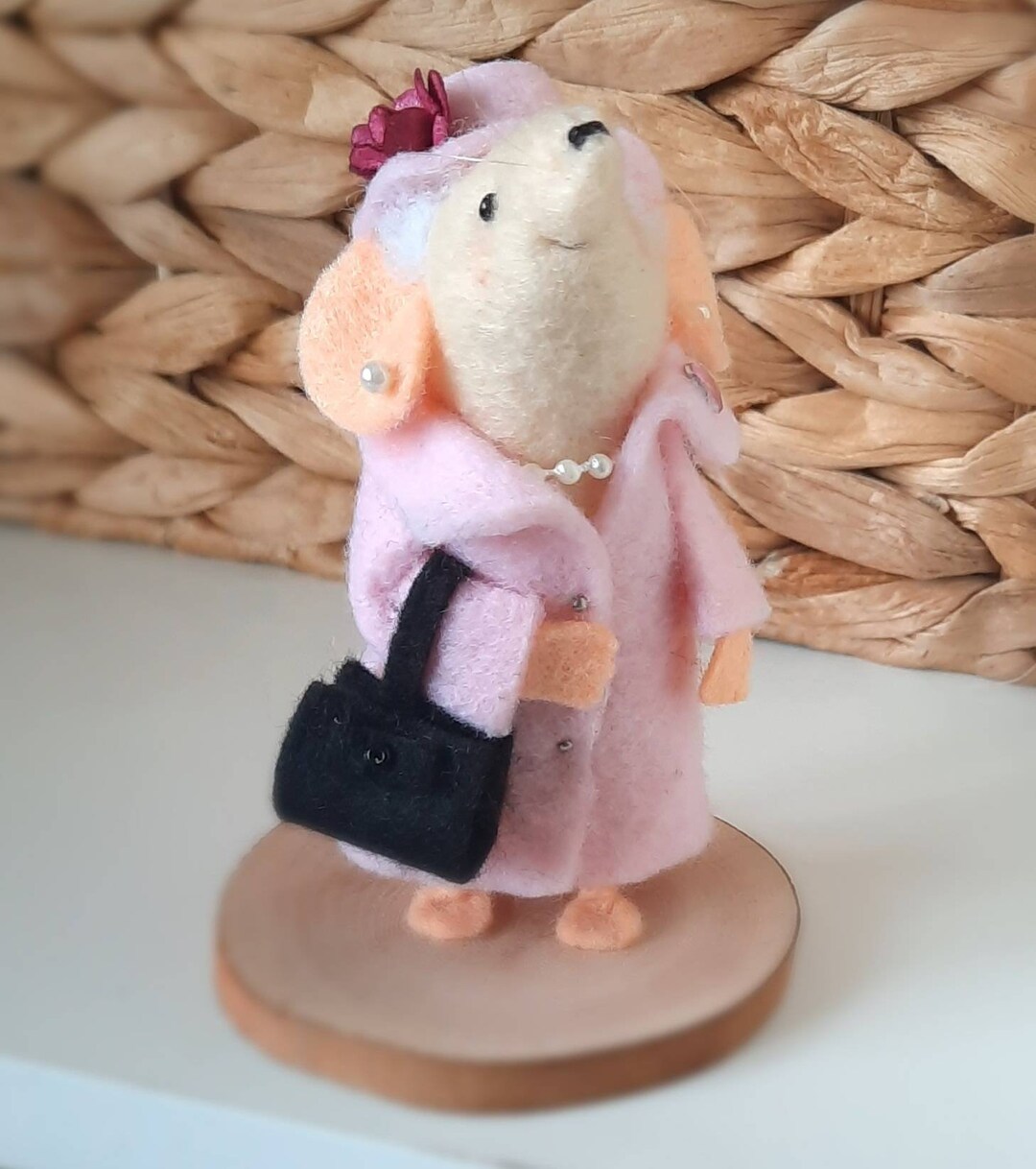 Her Royal Highness Queen Elizabeth 2nd, Jubilee Felt Mouse - Etsy
