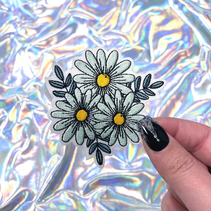 Embroidered Daisy Patches - Etsy
