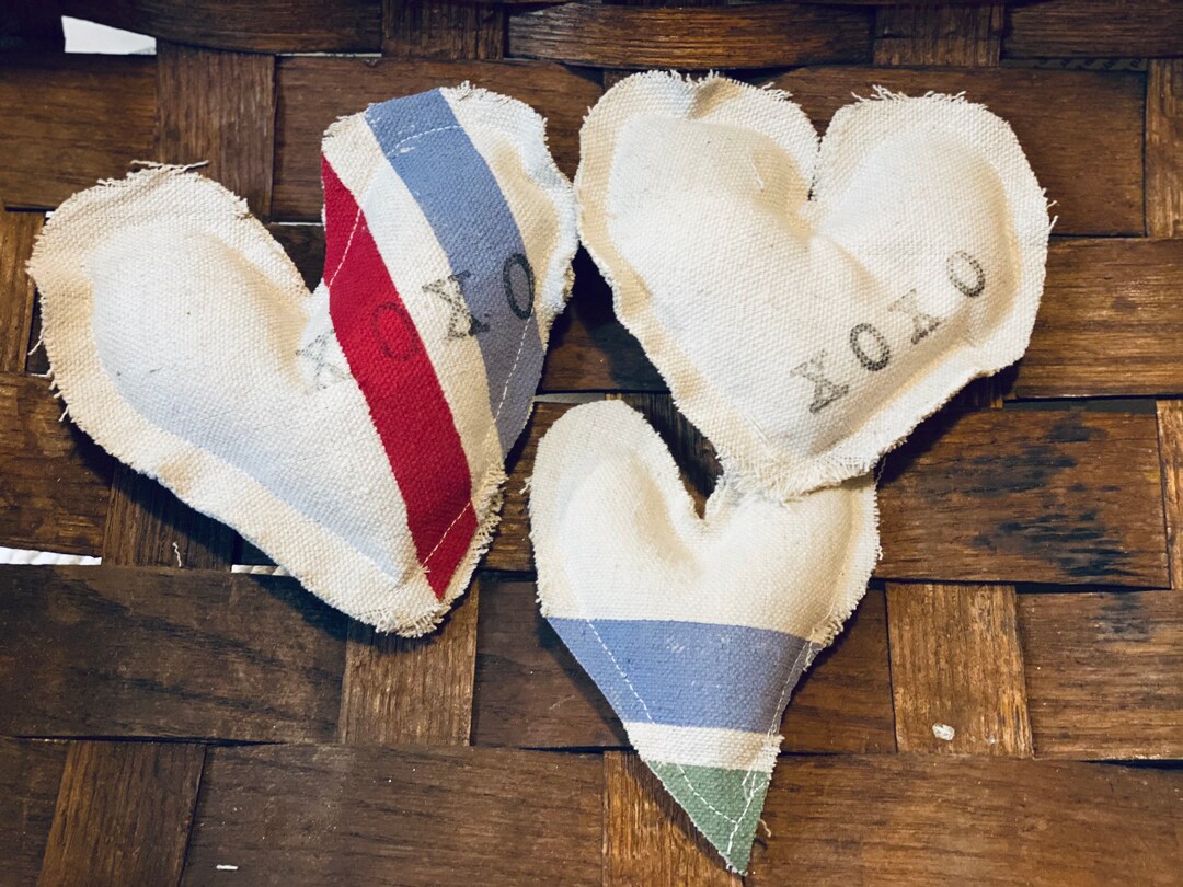 Farmhouse Heart Fillers - Etsy