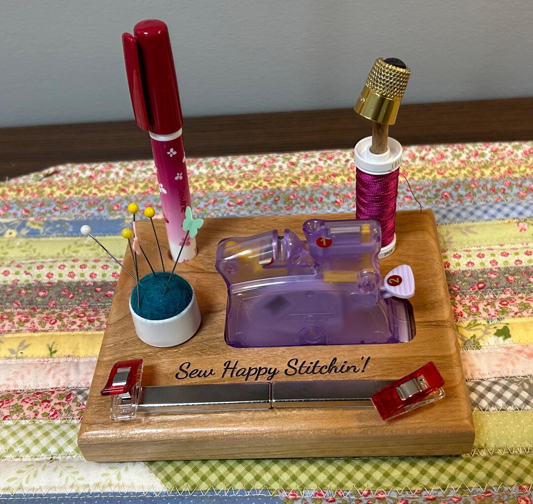Deluxe Needle Threader Caddy - for Clover Needle Threader (accessory ...