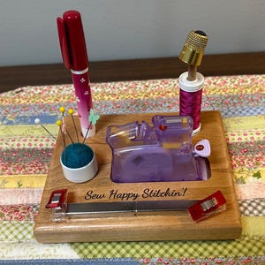 Deluxe Needle Threader Caddy - for Clover Needle Threader (accessory ...