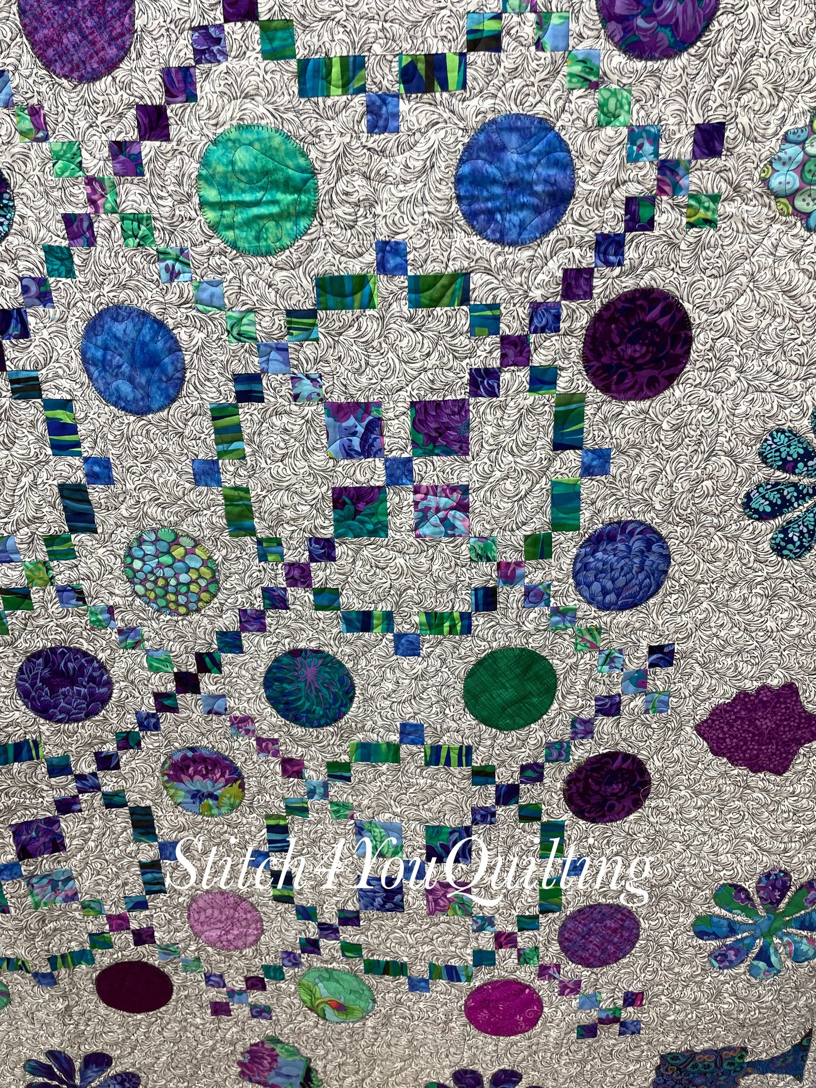 Stunning Modern Applique Quilt Using Kaffe Fasset! Must See! - Etsy