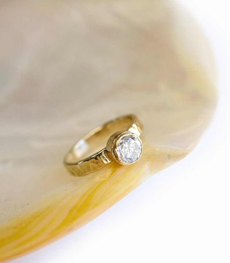 Shooting Star Diamond Engagement Ring - Etsy