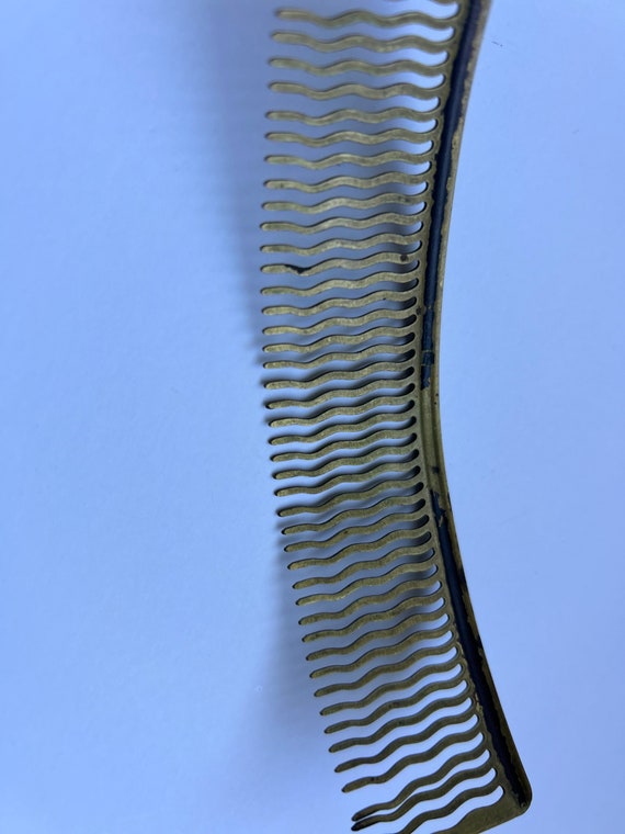 Stamped “Patent Pending” curved antique brass hair co… - Gem