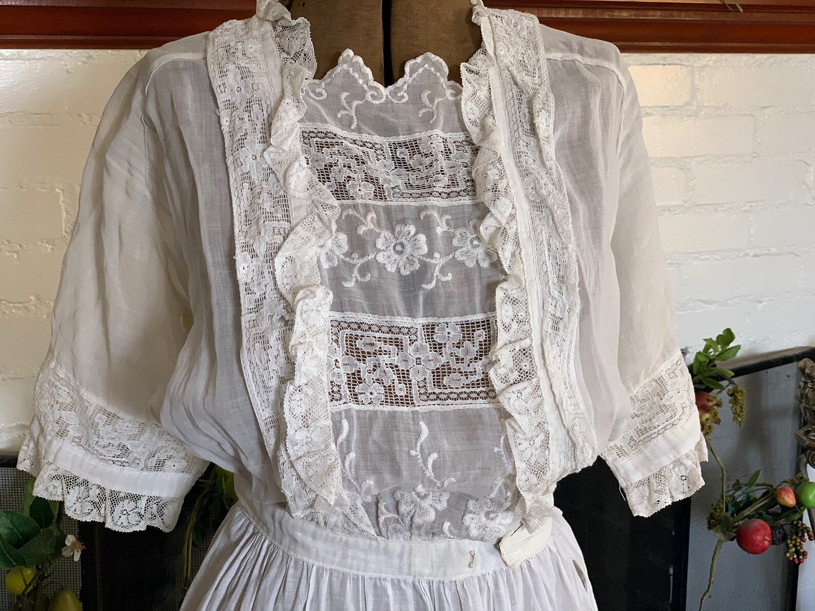 Antique Vintage Sheer White Lawn, Batiste & Lace Dress // Edwardian to ...